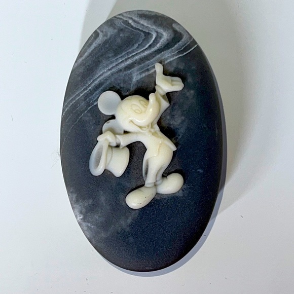 Disney | Art | Disney Mickey Mouse Cameo Soapstone Trinket Box | Poshmark